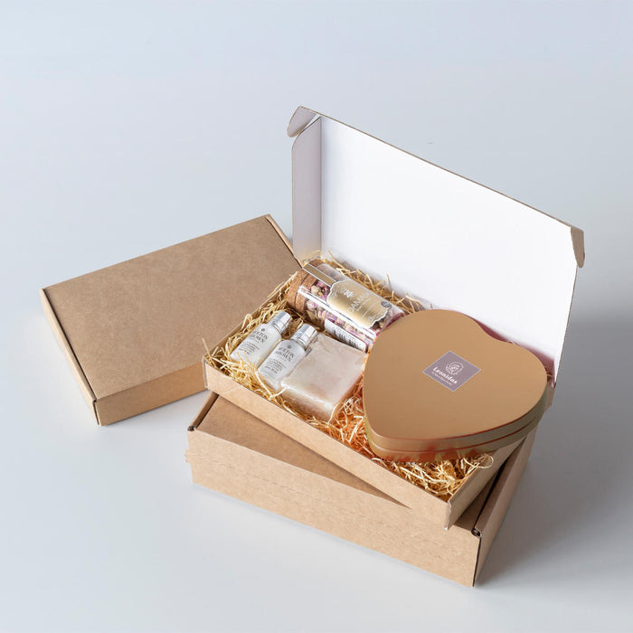 Letterbox Size Gift Carton | WBC